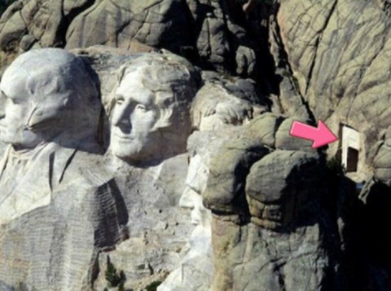 미국 러시모어산 속 비밀의 방 ˝링컨의 머리 뒤에 숨은....˝ : 부산의 대표 정론지, 국제신문